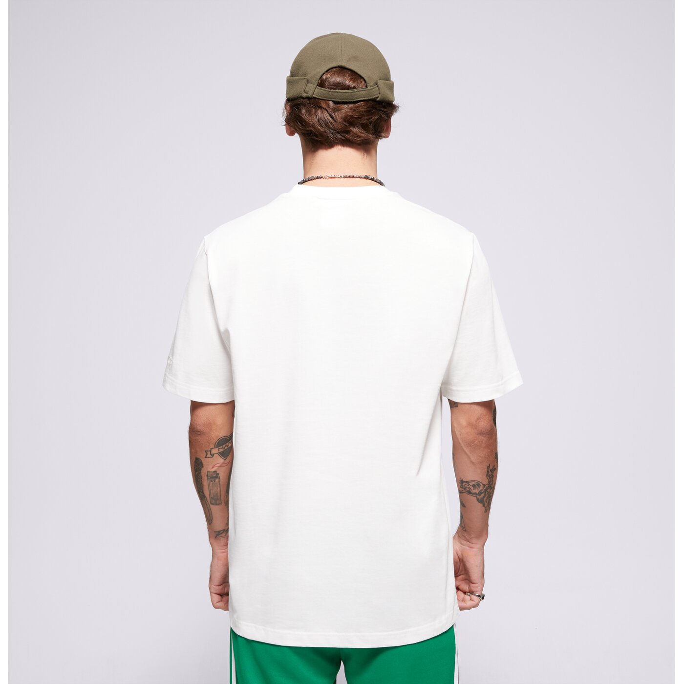 ADIDAS TRIČKO GRFX TEE JC8365 | farba BIELA | Módne Tričká. Muži ...