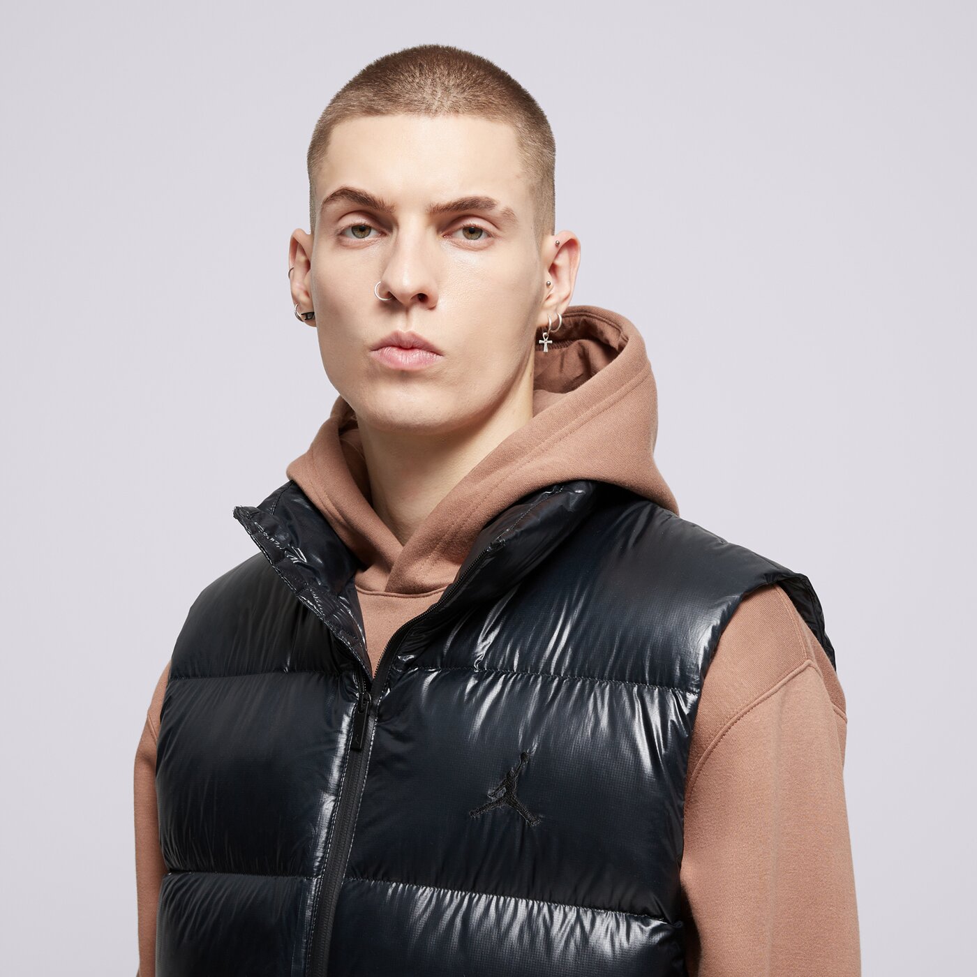 VESTA M JORDAN FLIGHT DOWN VEST FV7273-010 | farba čierna | Módne Vesty ...