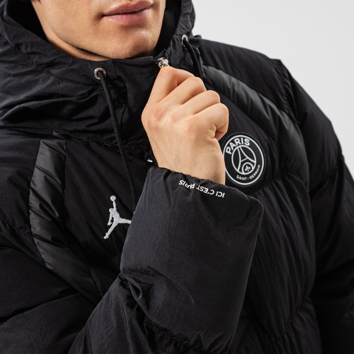 JORDAN BUNDA ZIMNÁ M J PSG PUFFER JKT DB6494-010 | farba čierna | Módne ...