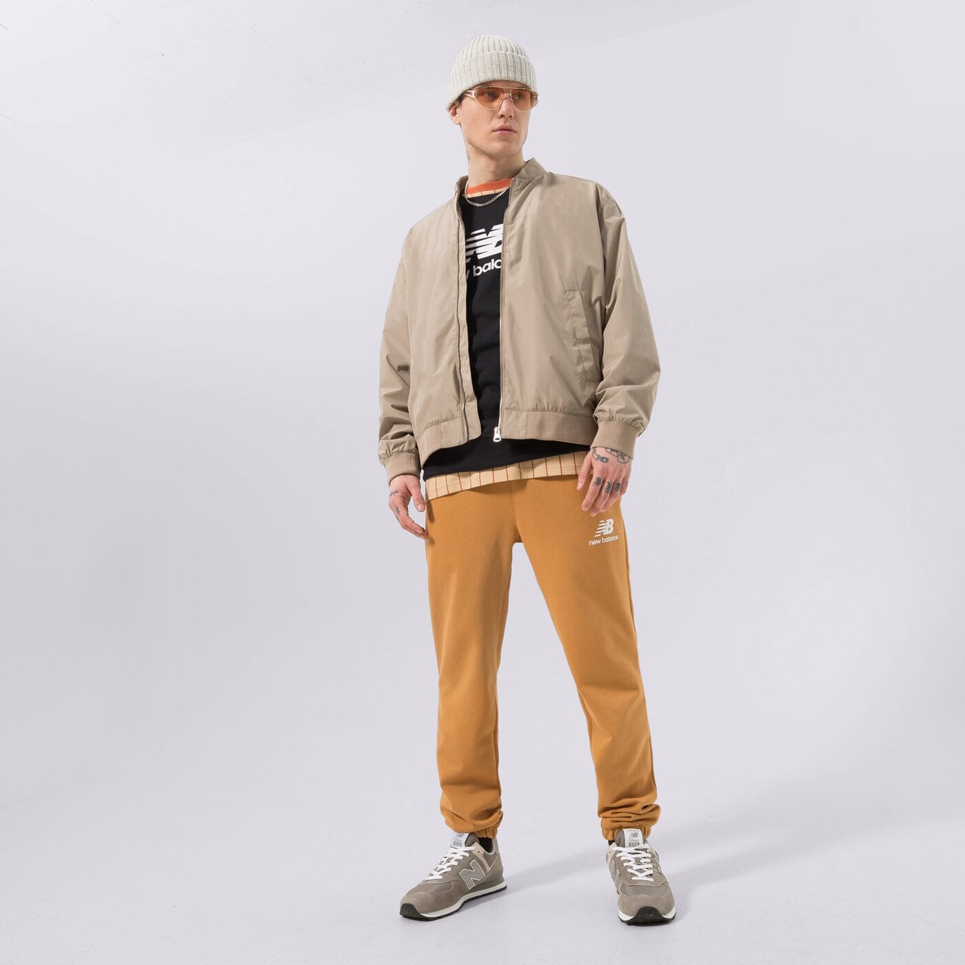 NEW BALANCE MIKINA NB ESSENTIALS LOGO CREW MT31538BK | farba čierna ...