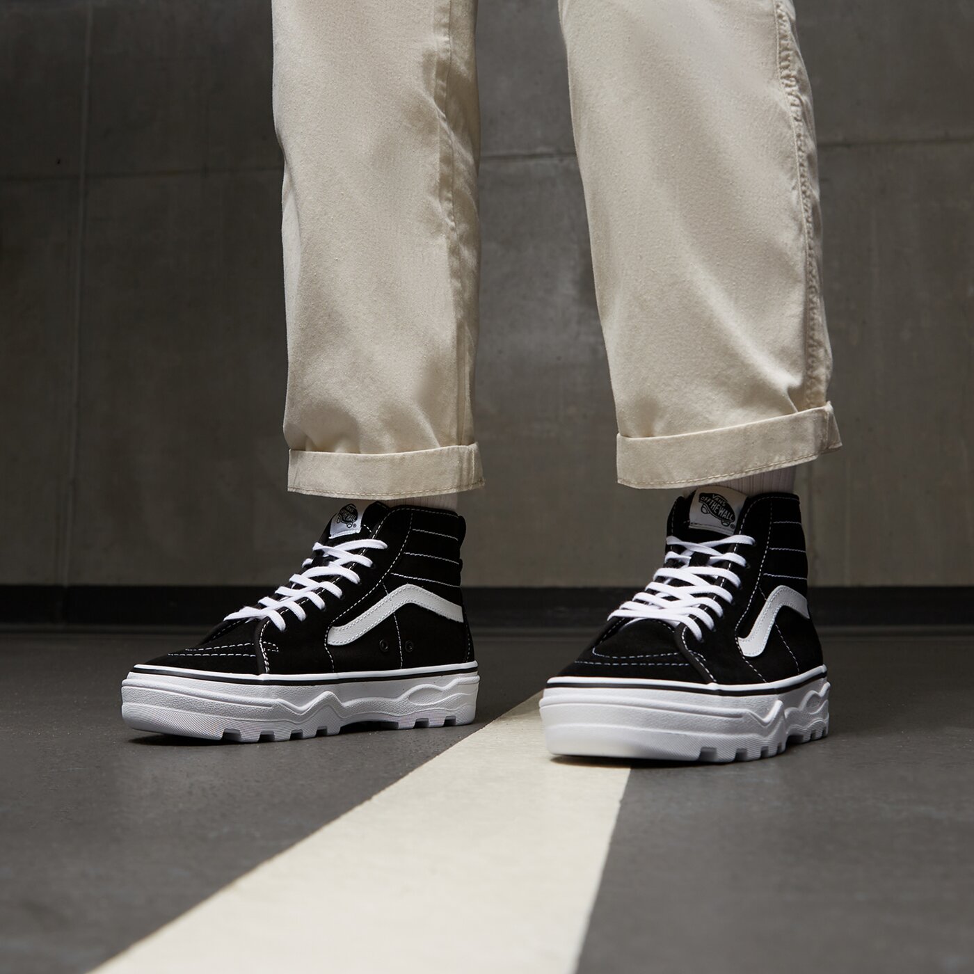 VANS UA SENTRY SK8-HI WC VN0A5KY5BA21 | farba čierna | Módne Tenisky ...