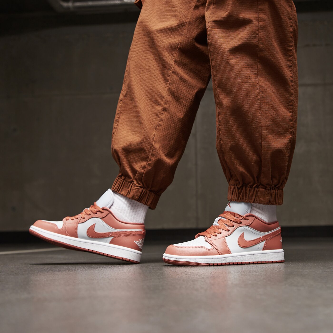 WMNS AIR JORDAN 1 LOW DC0774-080 | farba RUŽOVÁ | Módne Tenisky. Ženy ...