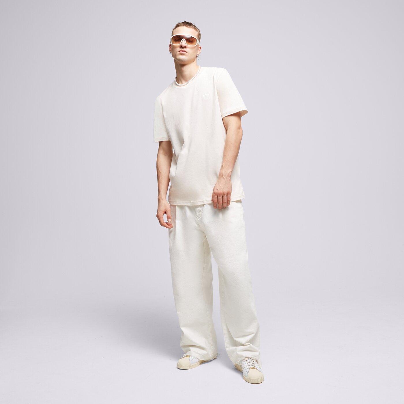 ADIDAS TRIČKO ESSENTIAL IL2509 | farba BIELA | Módne Tričká. Muži ...