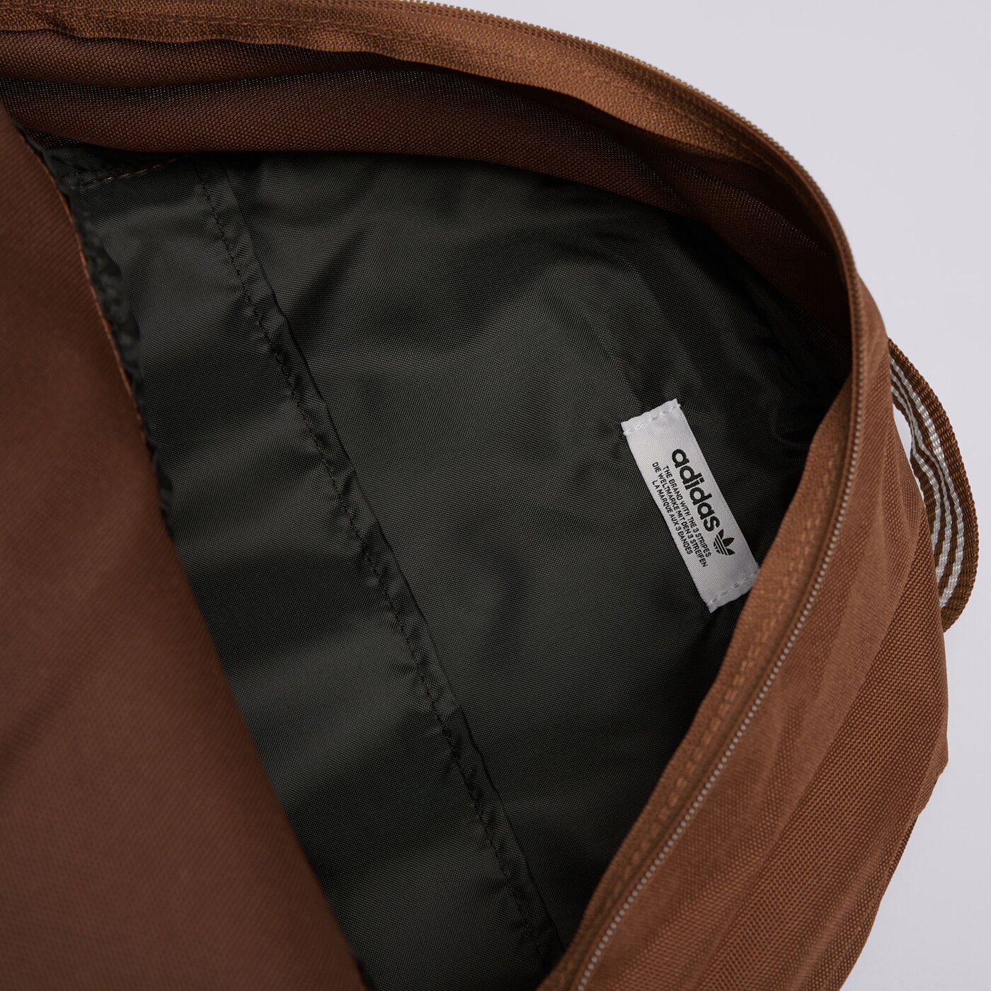 ADIDAS RUKSAK ADICOLOR BACKPK IX7458 | farba HNEDÁ | Módne Ruksaky ...