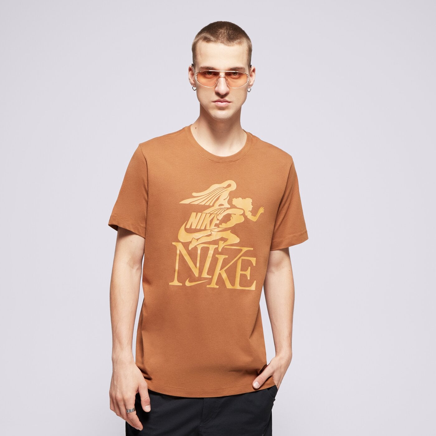 NIKE TRIČKO M NSW TEE CLUB SSNL LBR FZ7985-281 | farba HNEDÁ | Módne ...