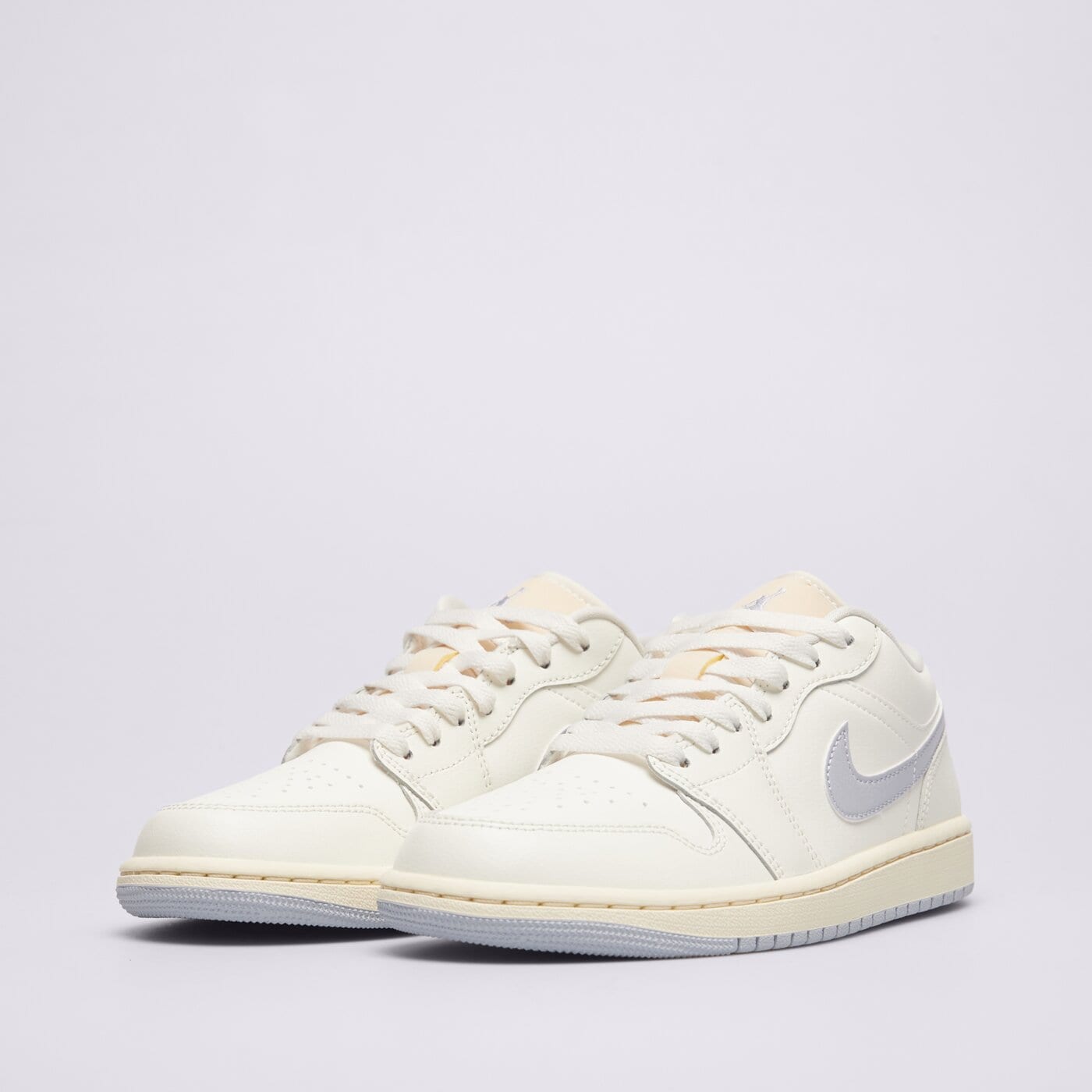 WMNS AIR JORDAN 1 LOW DC0774-106 | farba BÉŽOVÁ | Módne Tenisky. Ženy ...
