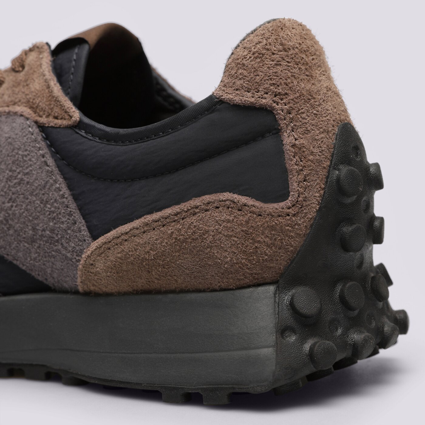 NEW BALANCE 327 MS327WI | farba HNEDÁ | Módne Tenisky. Muži Obuv eshop ...