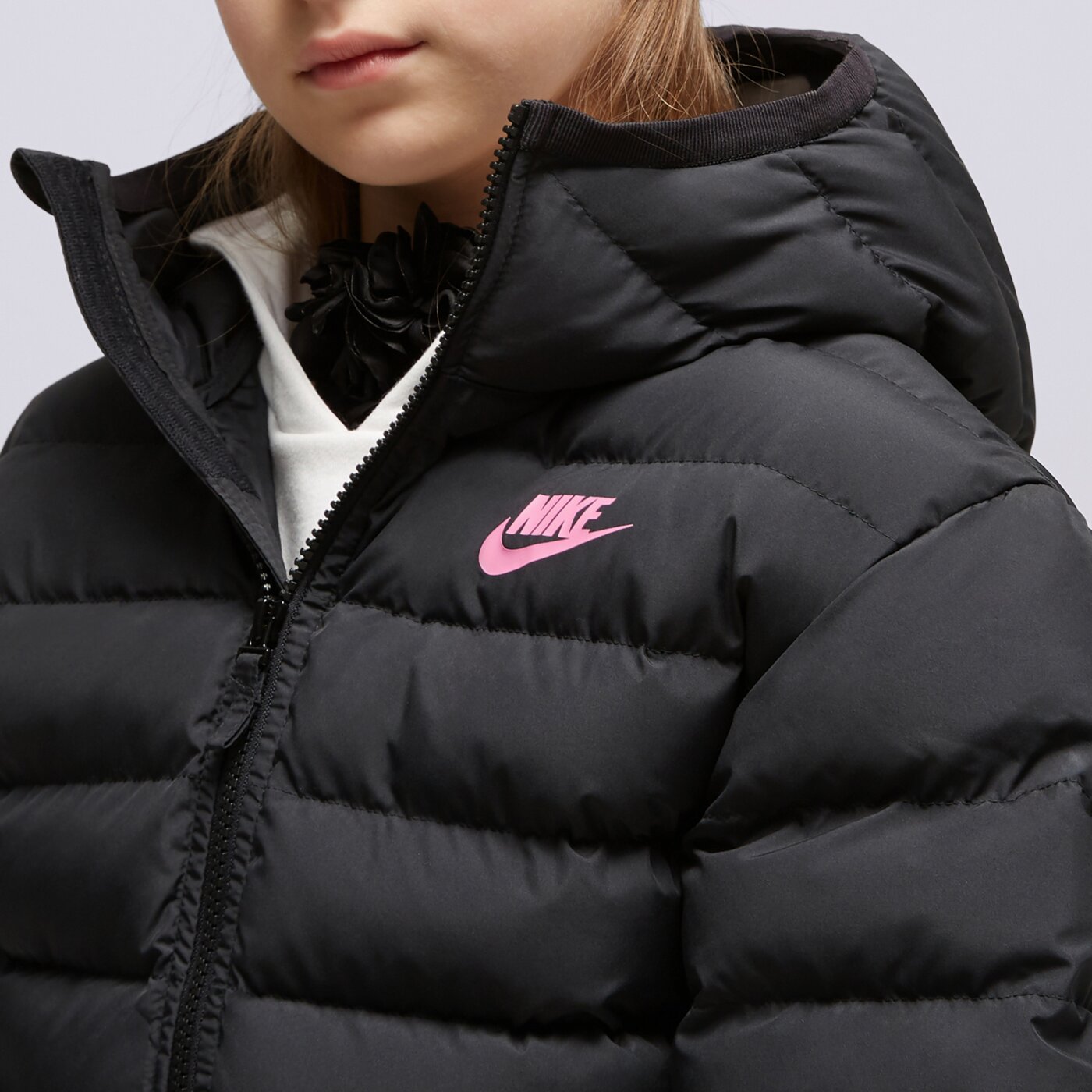 NIKE BUNDA ZIMNÁ K NSW LOW SYNFL JKT ADP GIRL FD2845-011 | farba čierna ...