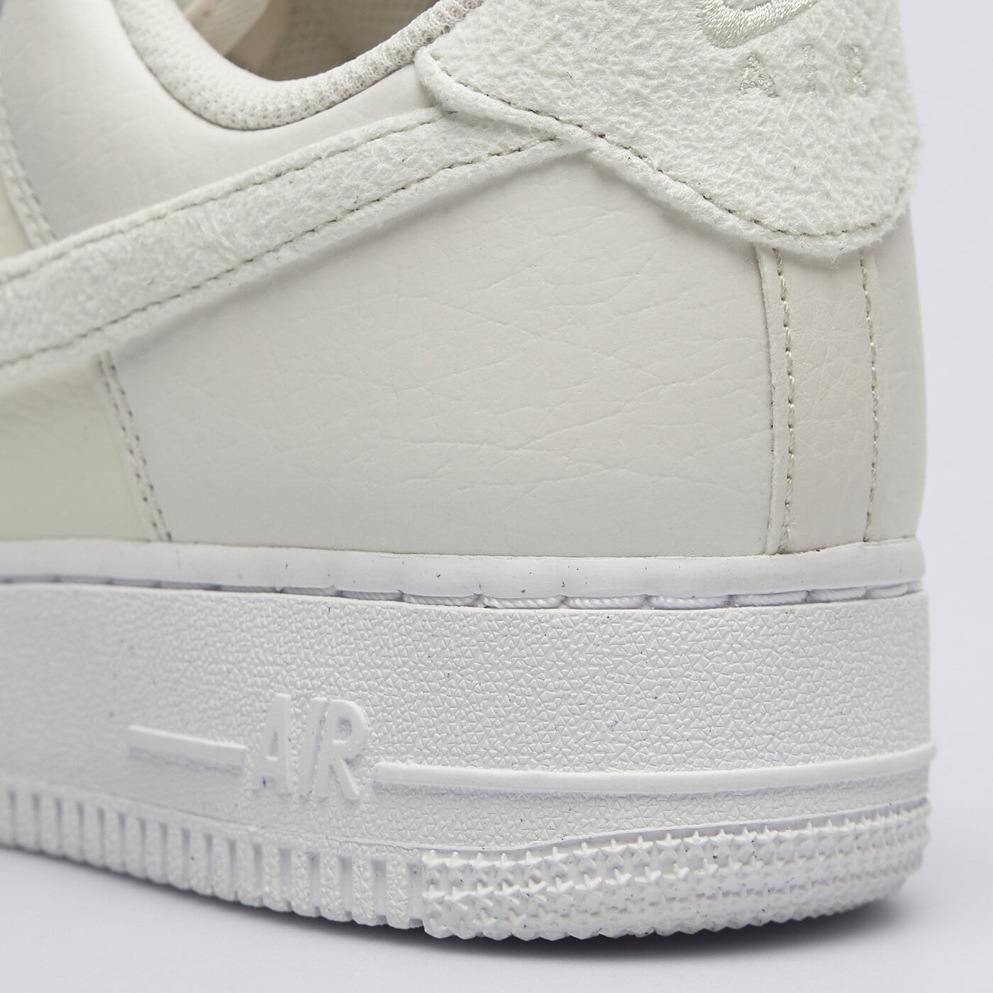 NIKE W AIR FORCE 1 '07 NEXT NATURE HQ3905-001 | farba BÉŽOVÁ | Módne ...