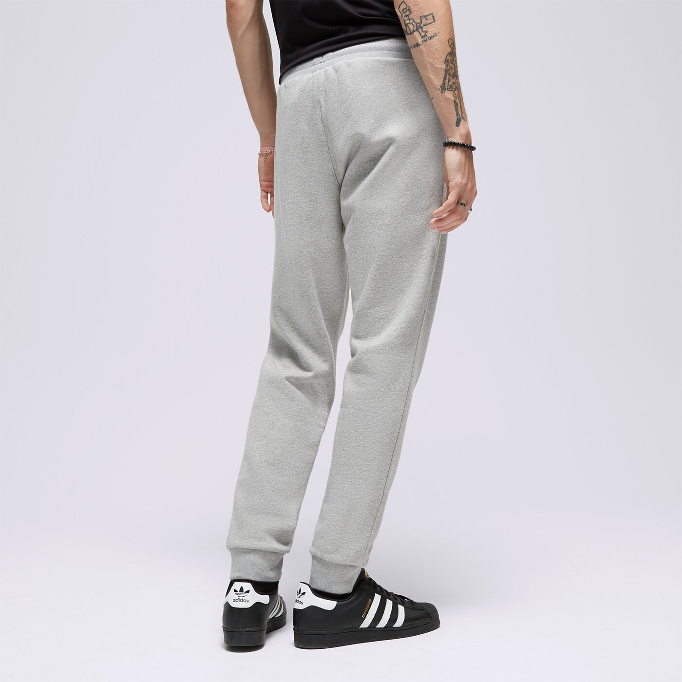 ADIDAS NOHAVICE ESSENTIALS PANT IA4833 | farba SIVÁ | Módne Nohavice ...