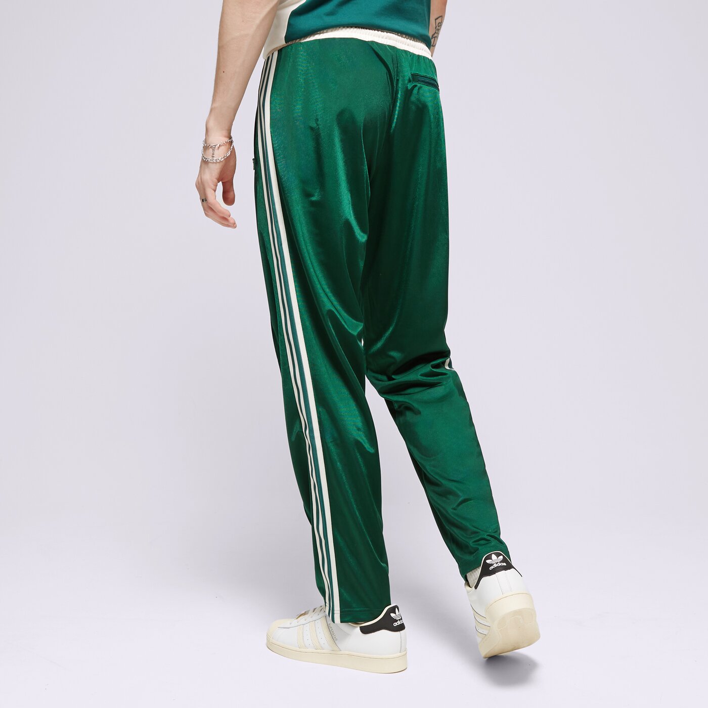 ADIDAS NOHAVICE ARCHIVE TP IS1402 | farba ZELENÁ | Módne Nohavice. Muži ...