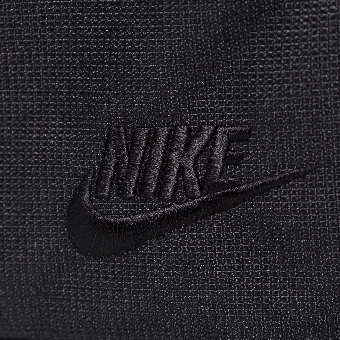NIKE RUKSAK NIKE HERITAGE DB3300-010 | farba čierna | Módne Ruksaky ...