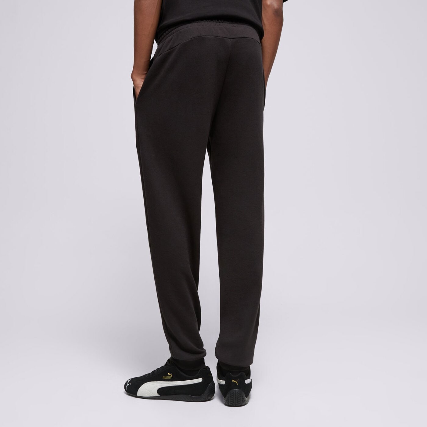 PUMA NOHAVICE ESS ELEVATED 67597601 | farba čierna | Módne Nohavice ...