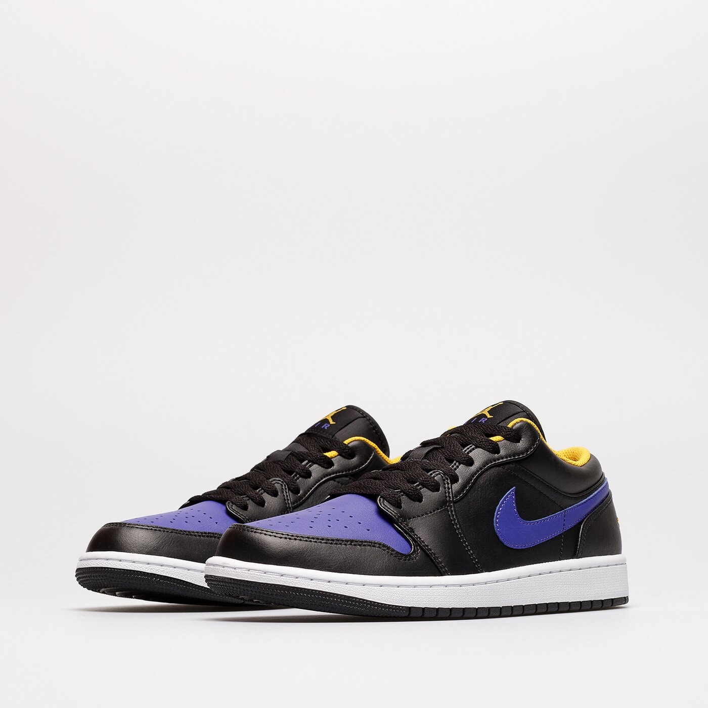 AIR JORDAN 1 LOW 553558-075 | farba čierna | Módne Tenisky. Muži Obuv ...