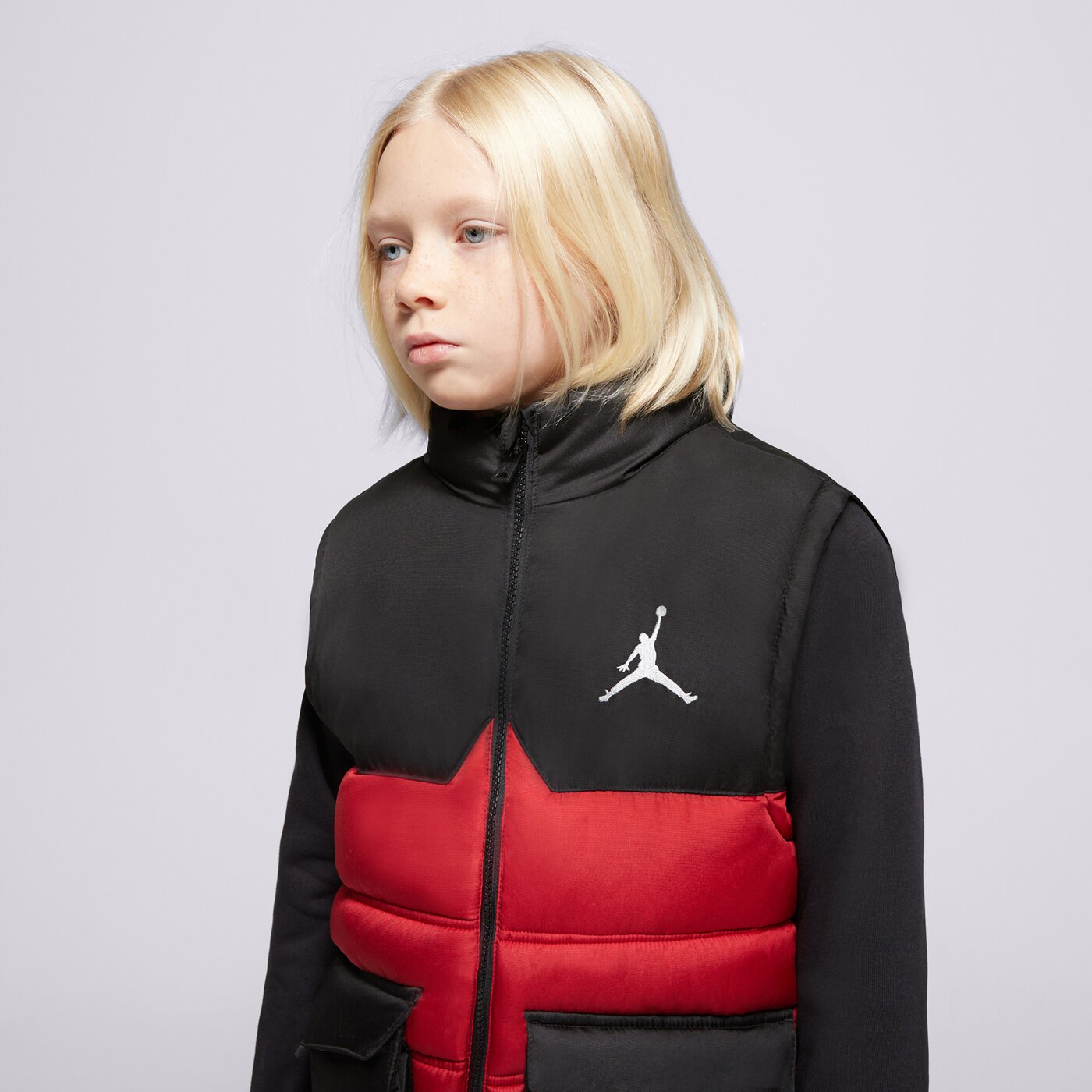 JORDAN VESTA JDB PUFFER FILLED VEST BOY 95D532-R78 | farba ČERVENÁ ...
