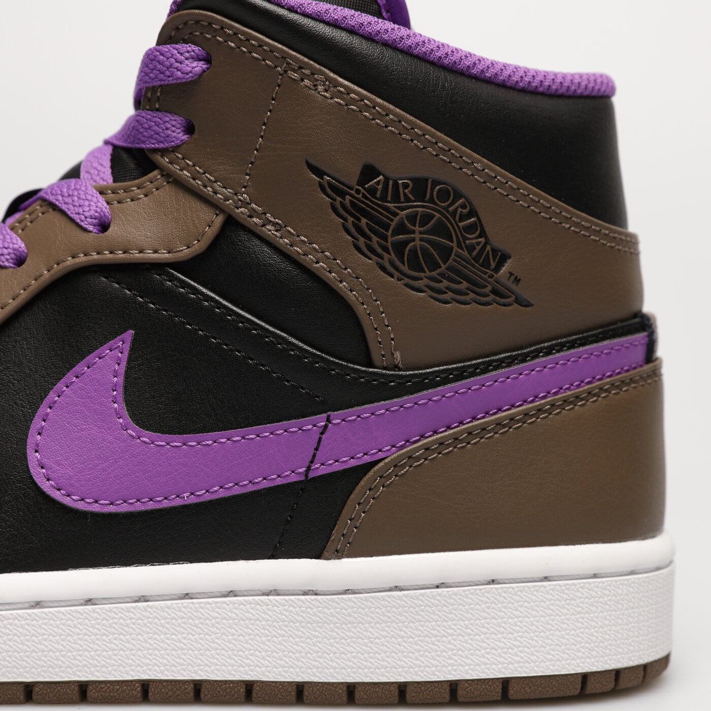 AIR JORDAN 1 MID DQ8426-215 | farba čierna | Módne Tenisky. Muži Obuv ...