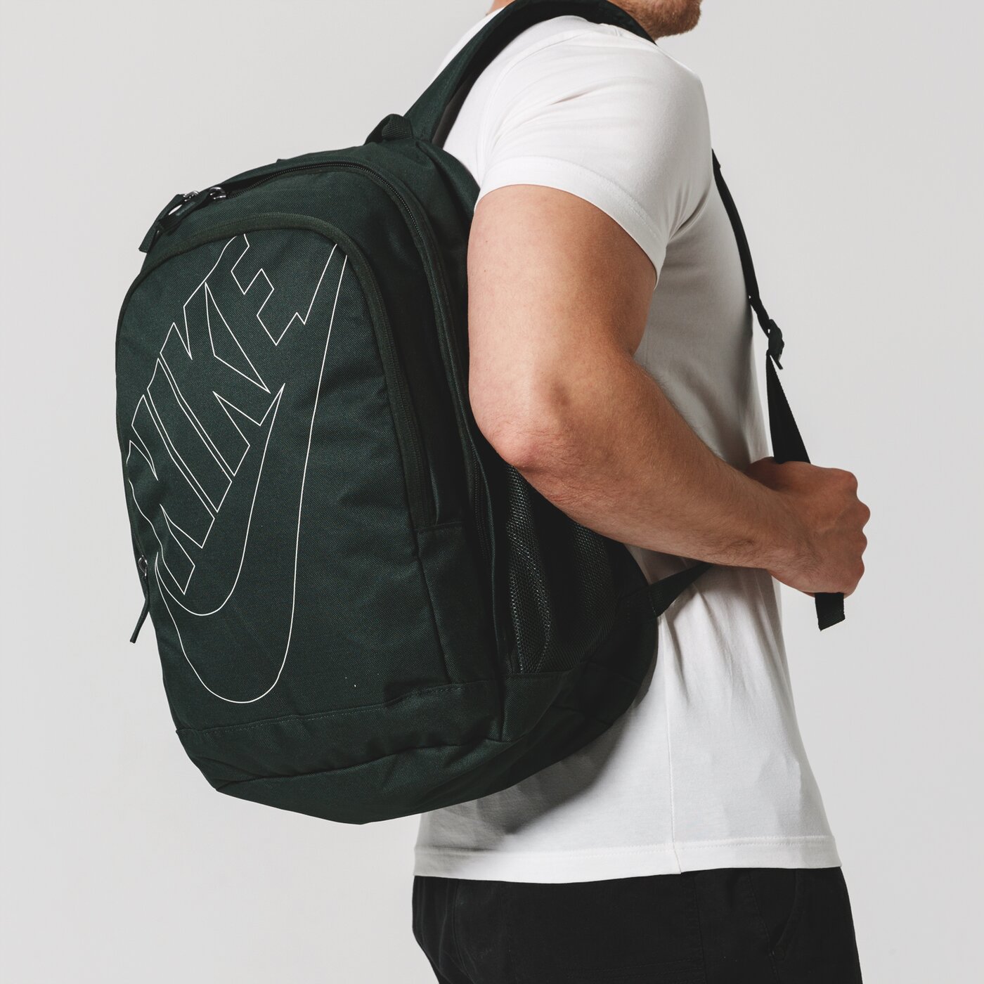 NIKE RUKSAK NK HAYWARD FUTURA BKPK - SOLID BA5217347 | farba ZELENÁ ...
