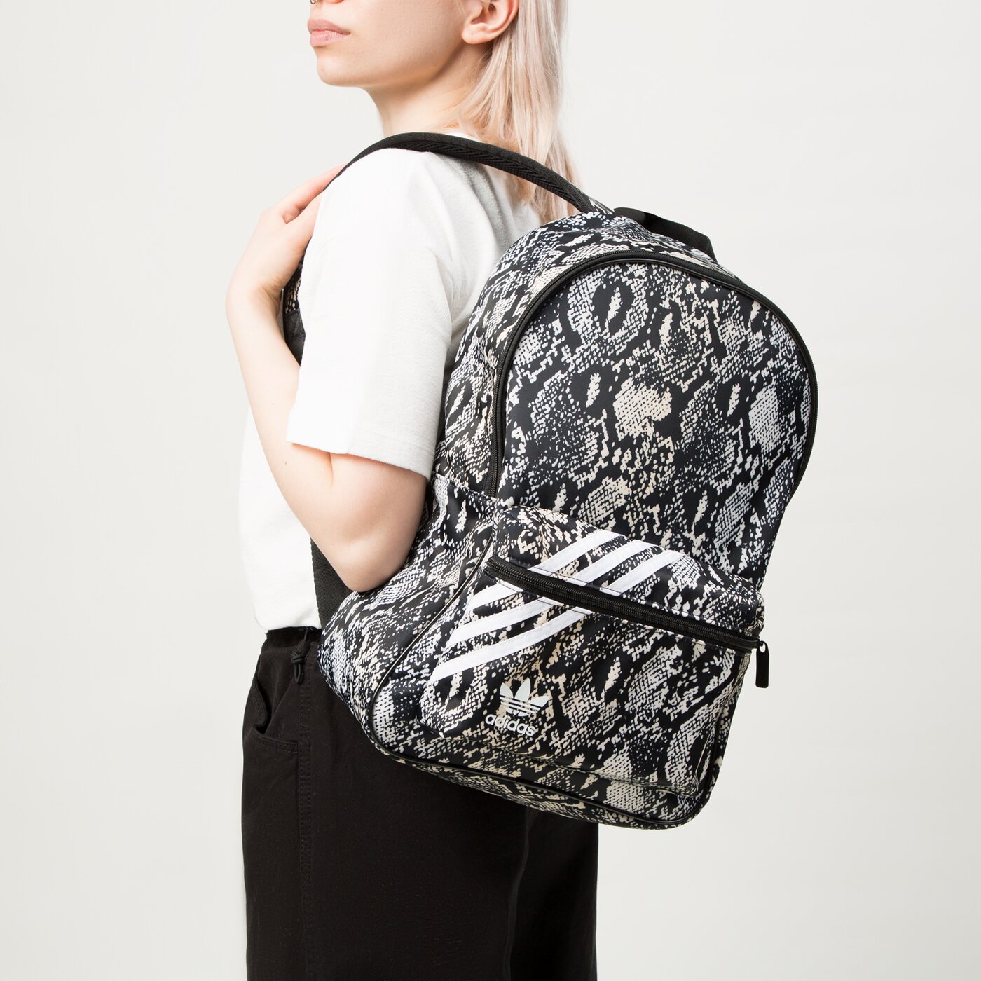 ADIDAS RUKSAK BACKPACK IC8289 | farba čierna | Módne Ruksaky. Ženy ...