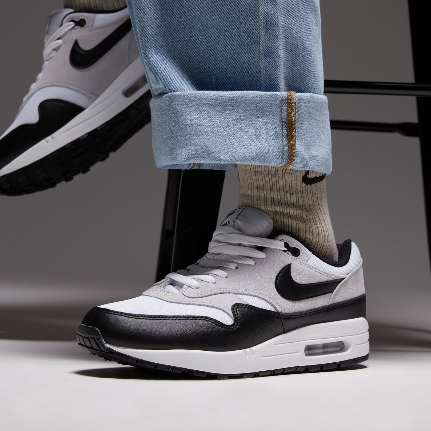 NIKE AIR MAX 1 ESS FZ5808-102 | farba BIELA | Módne Tenisky. Muži Obuv eshop Sizeer.sk