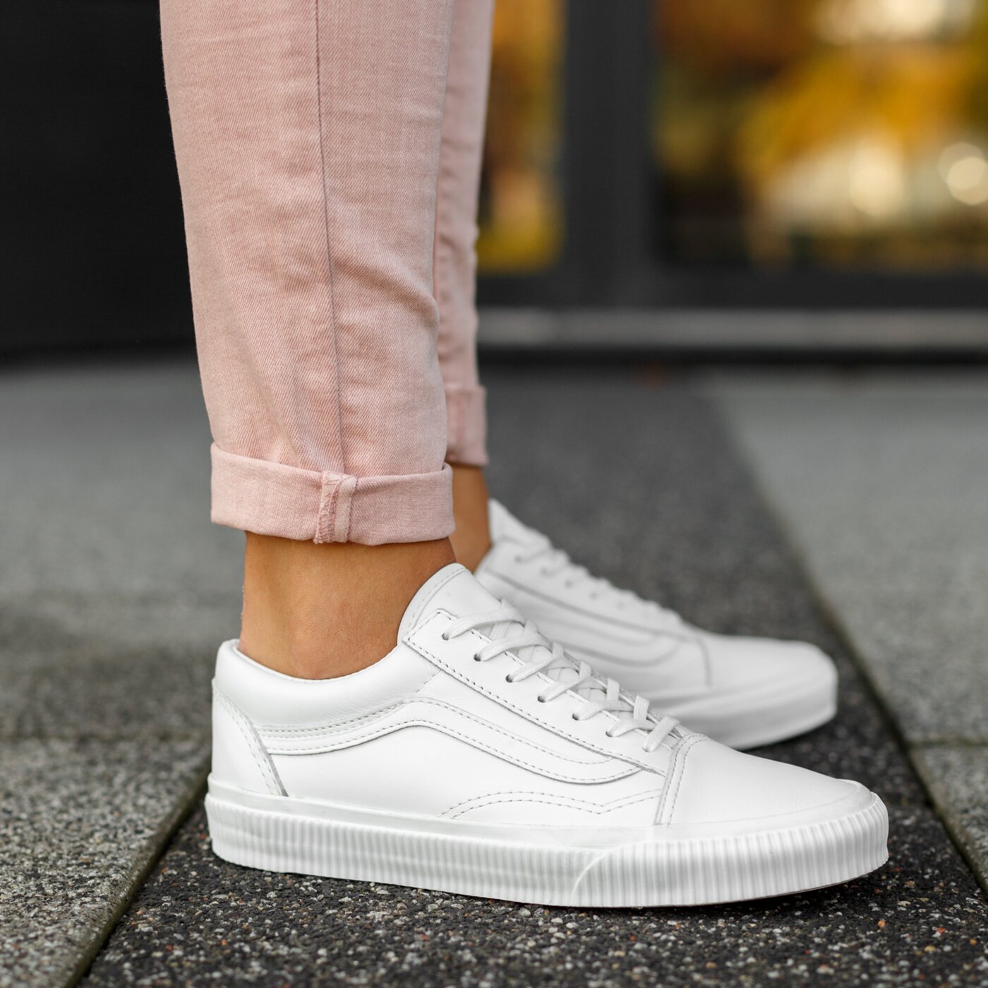 VANS UA OLD SKOOL VA38G1ODY | farba BIELA | Módne Tenisky. Ženy Obuv ...