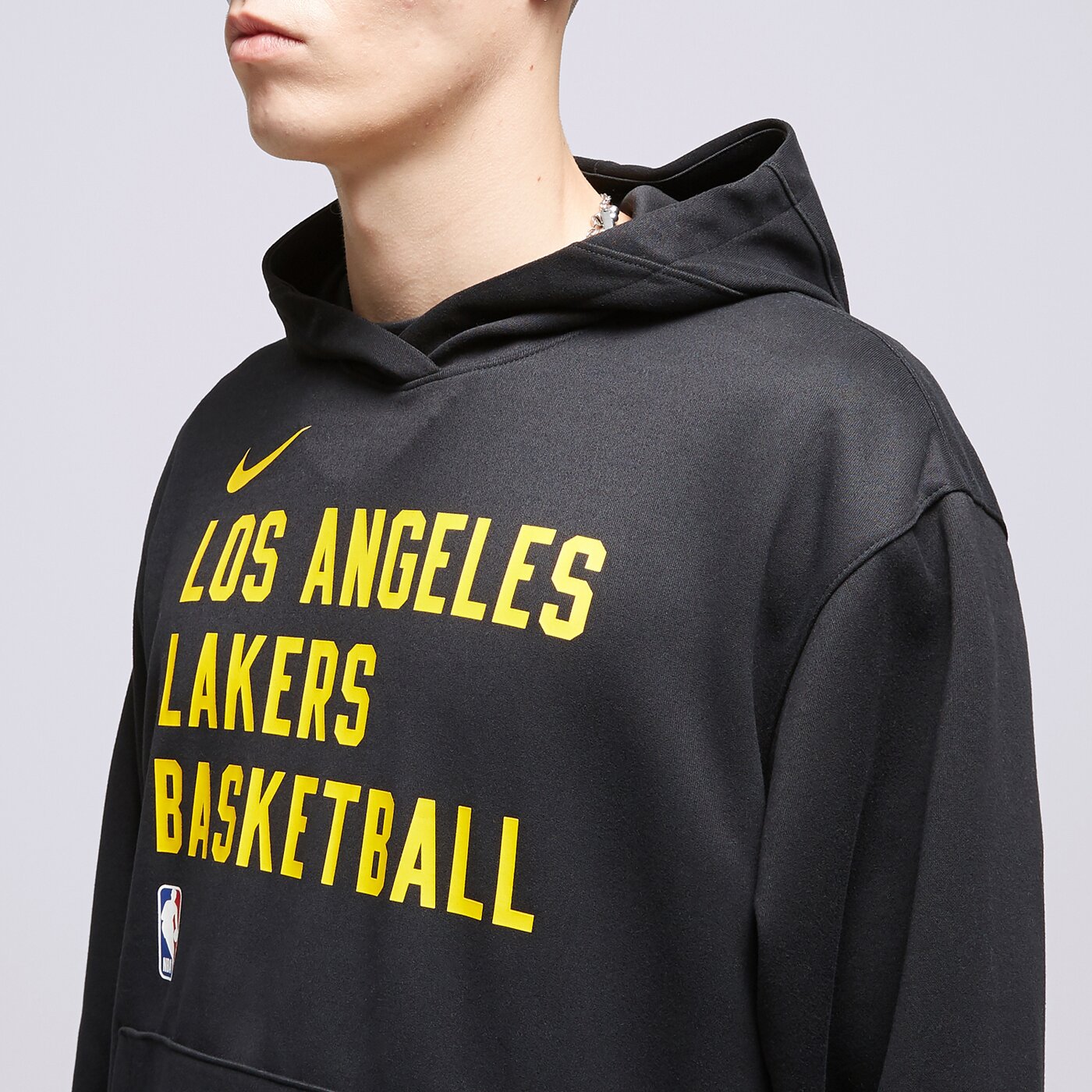 NIKE MIKINA S KAPUCŇOU LAL MNK DF SPTLIGHT PO HDY NBA DX9661-010 | farba čierna | Módne Mikiny ...