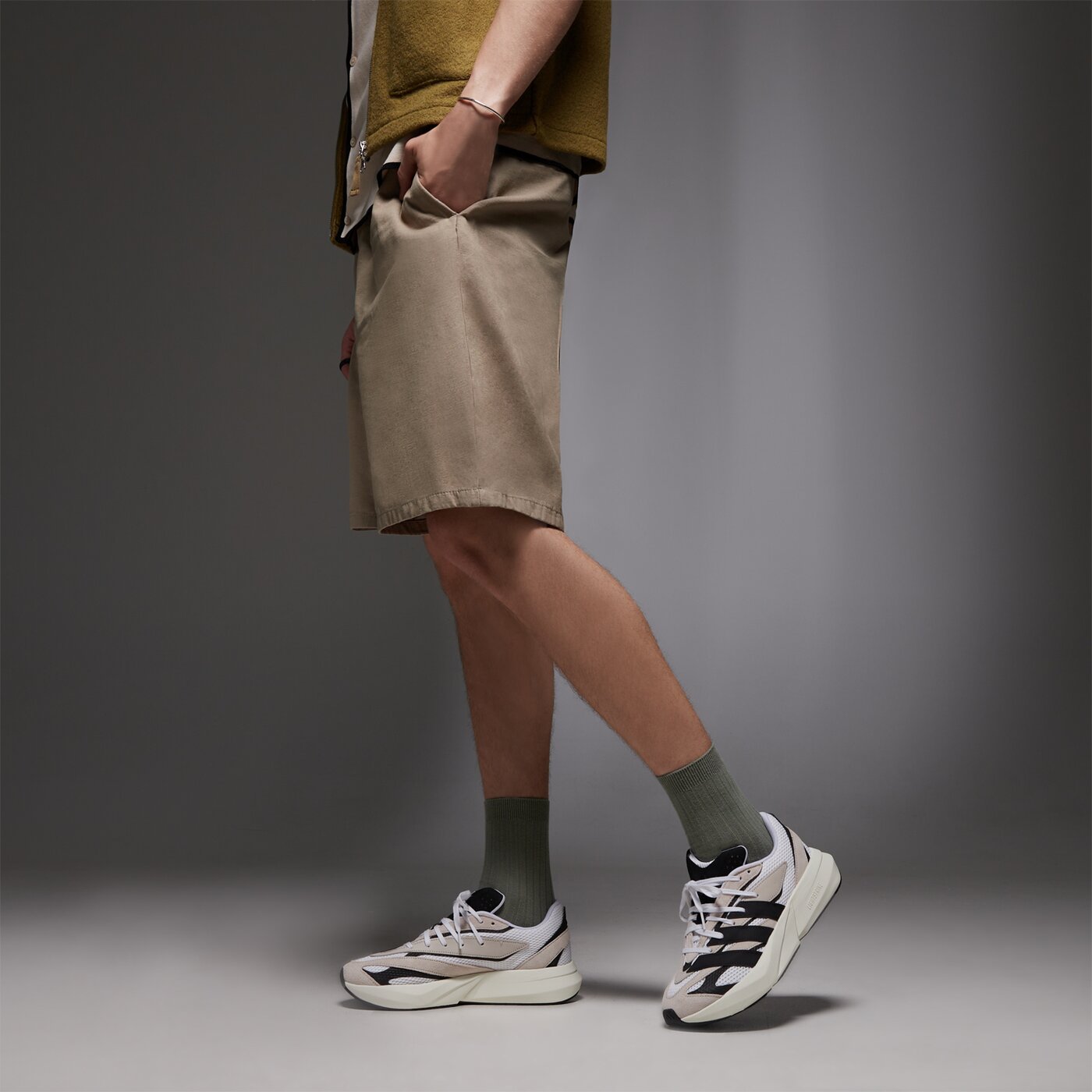 ADIDAS LIGHTBLAZE JH6944 | farba BIELA | Módne Tenisky. Muži Obuv eshop ...