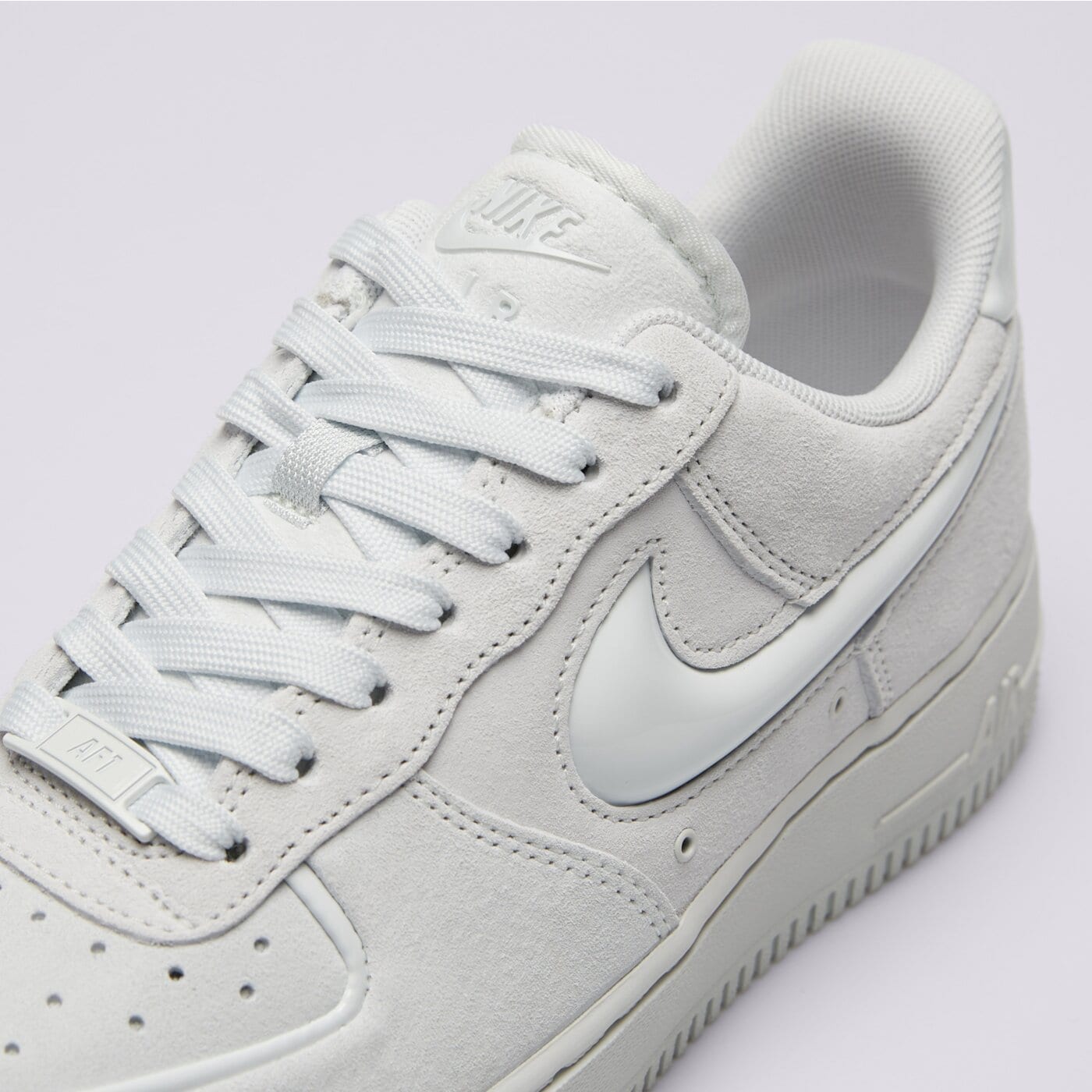 NIKE W AIR FORCE 1 '07 TREND RM HV4406-100 | farba SIVÁ | Módne Tenisky ...