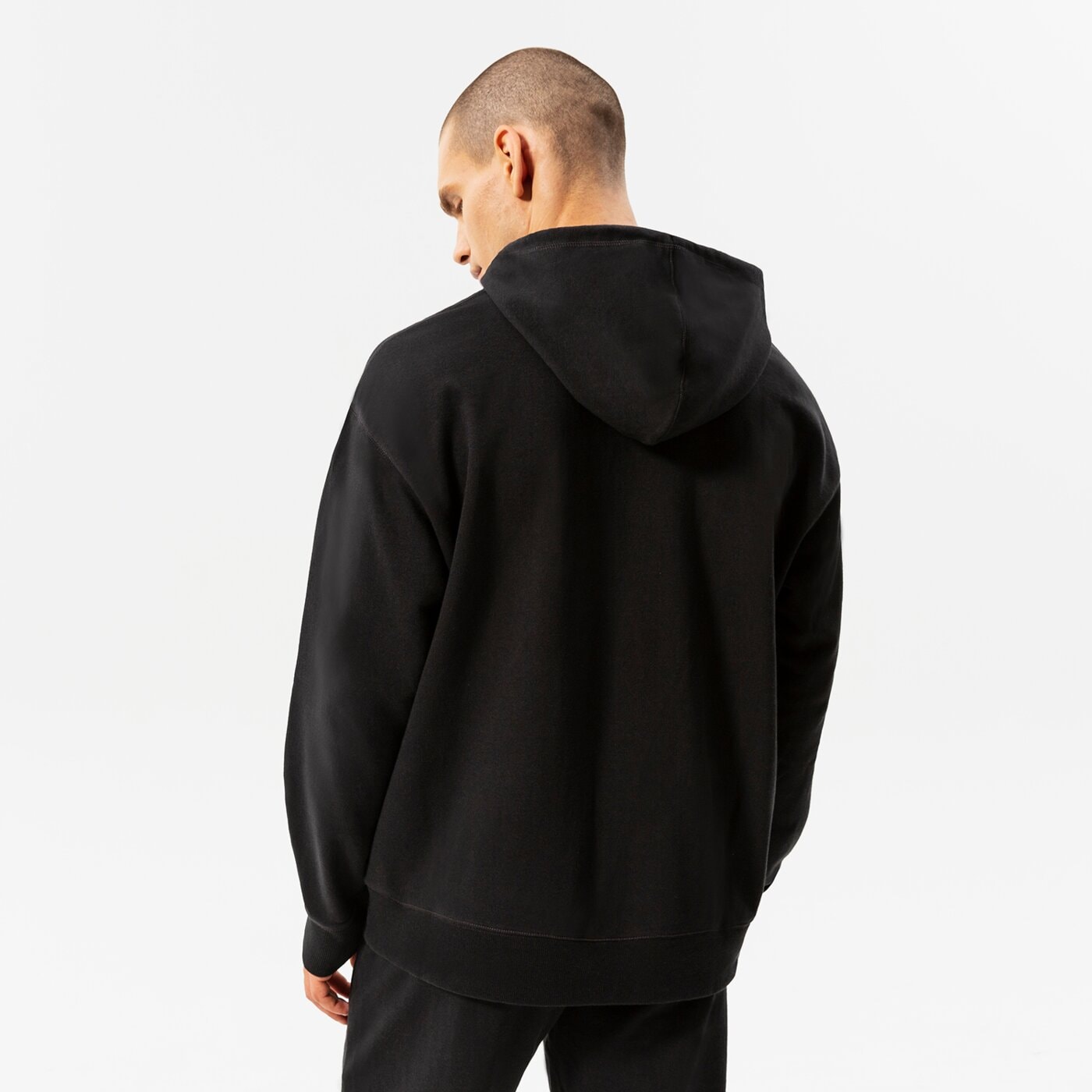 NEW BALANCE MIKINA S KAPUCŇOU NB ESSENTIALS UNI-SSENTIALS PO UT21500BK ...