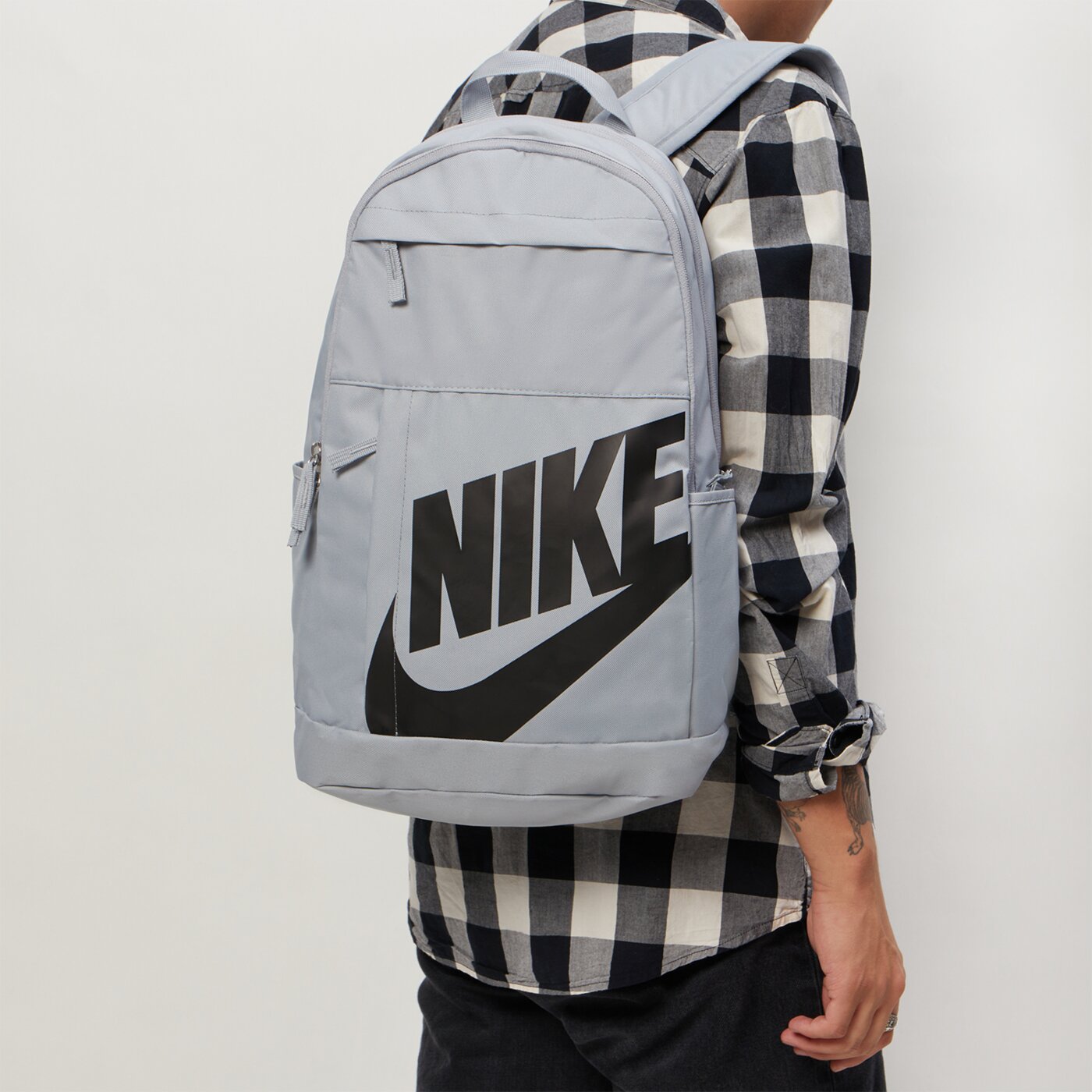 NIKE RUKSAK NK ELMNTL BKPK - HBR DD0559-012 | farba SIVÁ | Módne ...