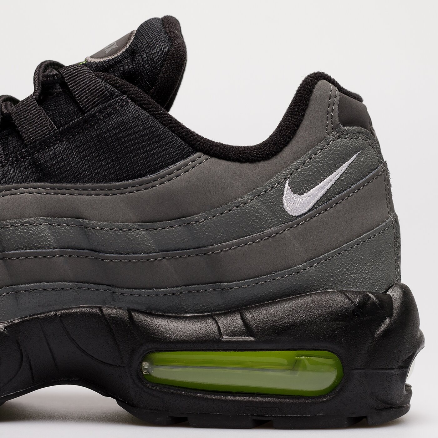 NIKE AIR MAX 95 WT DZ4496-001 | farba SIVÁ | Módne Tenisky. Muži Obuv ...