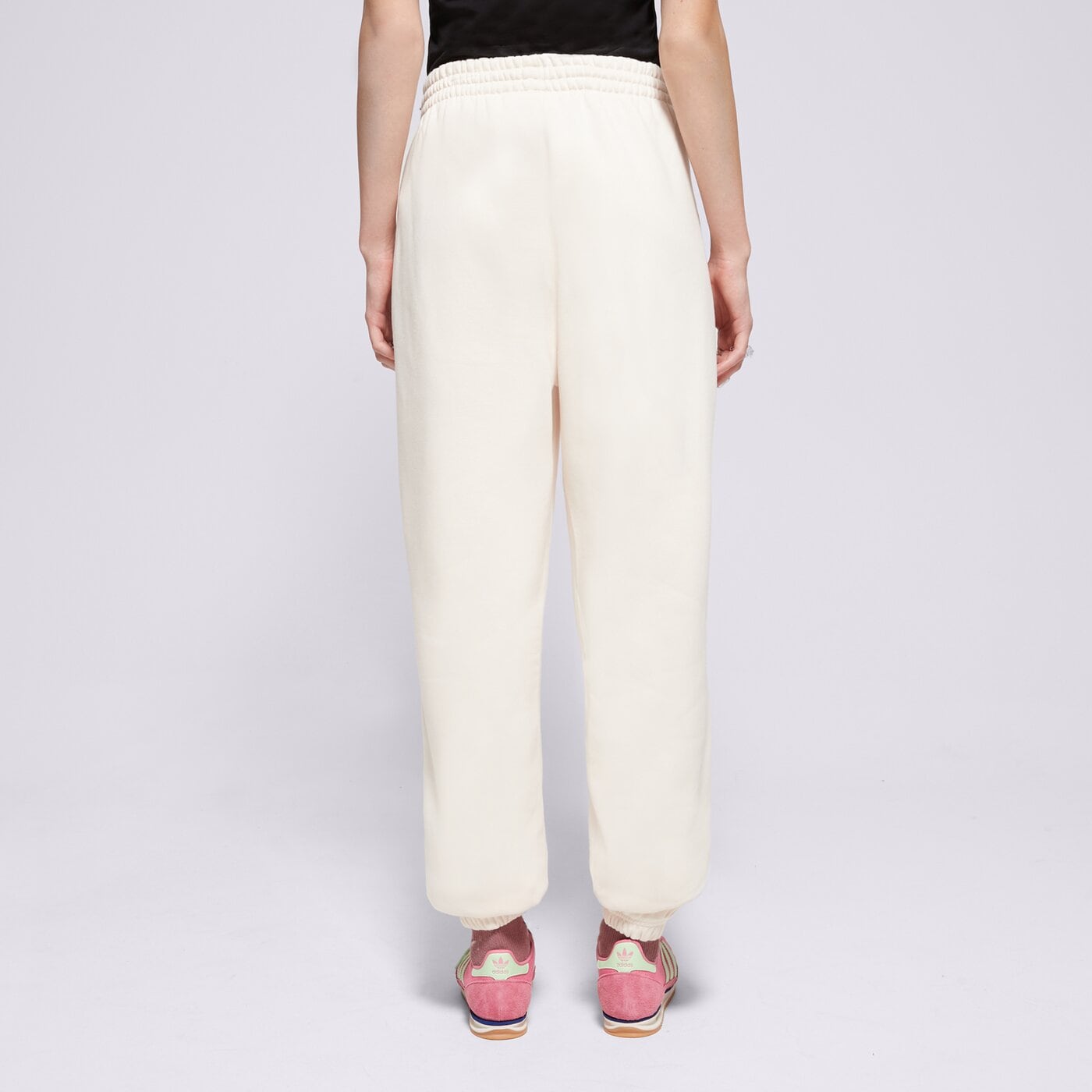 ADIDAS NOHAVICE ESS JOGGERS IY9635 | farba BIELA | Módne Nohavice. Ženy ...