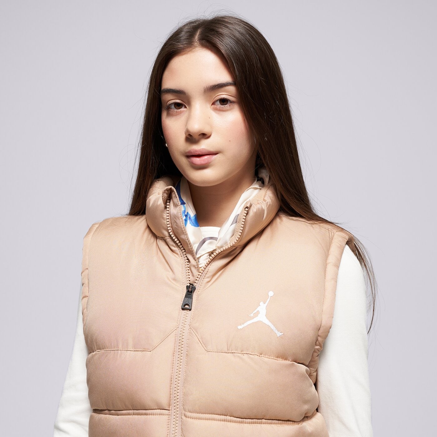 JORDAN VESTA JDB PUFFER FILLED VEST GIRL 95D532-J7P | farba BÉŽOVÁ ...
