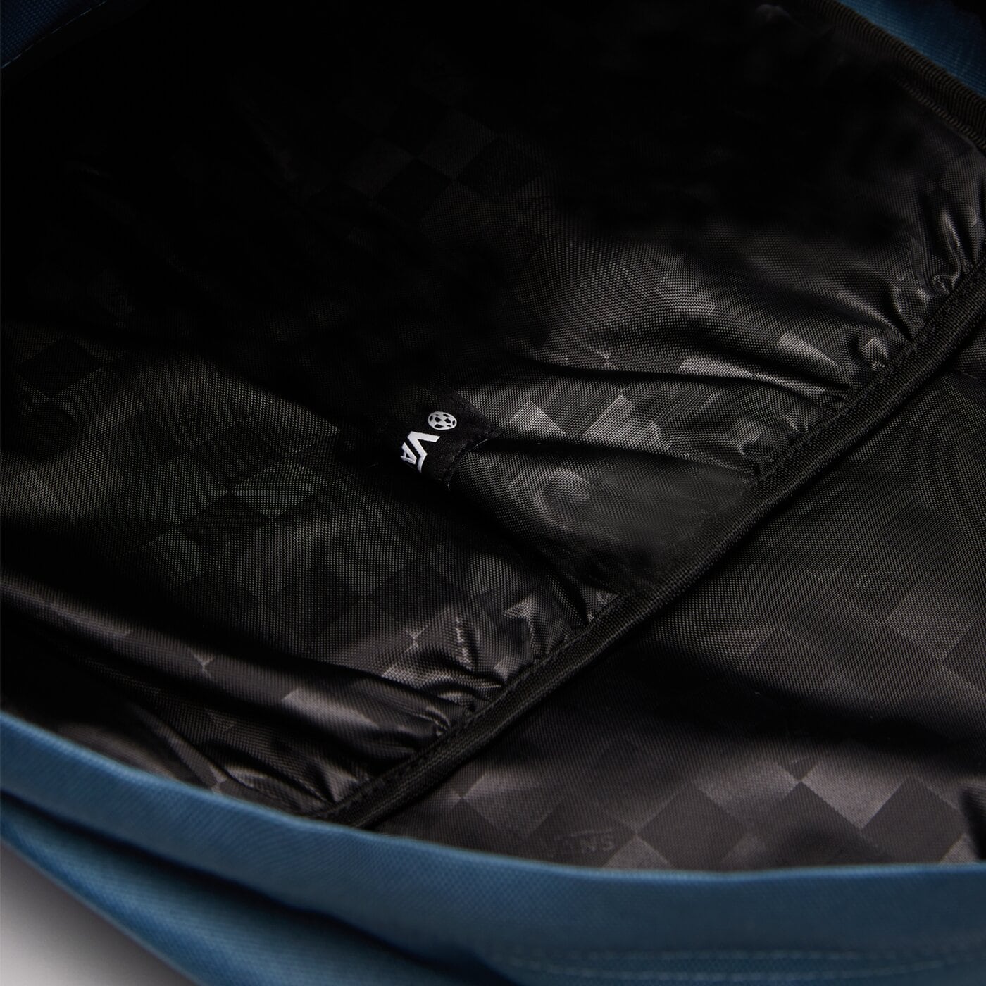 VANS RUKSAK OLD SKOOL CLASSIC BACKPACK VN000H4YJCN1 | farba Modrá ...