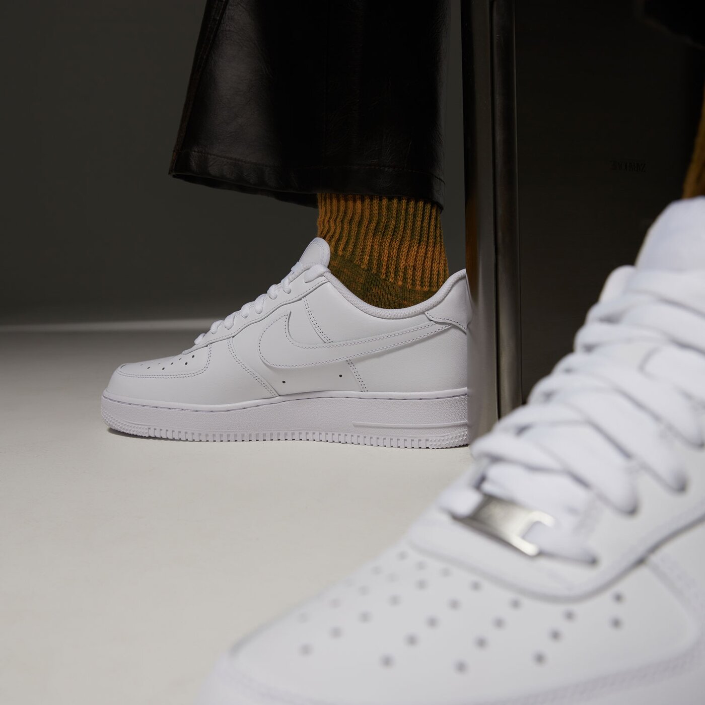 Nike Air Force 1 '07 LE pánske biele CW2288-111 | Sizeer.sk
