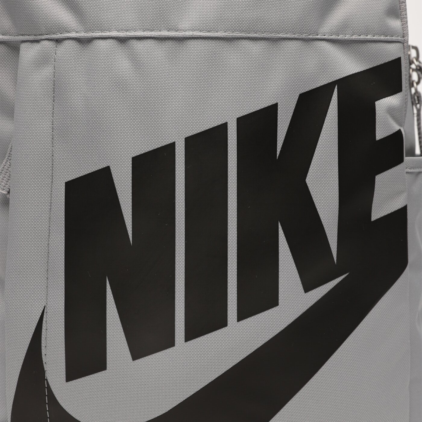 NIKE RUKSAK NK ELMNTL BKPK - HBR DD0559-012 | farba SIVÁ | Módne ...