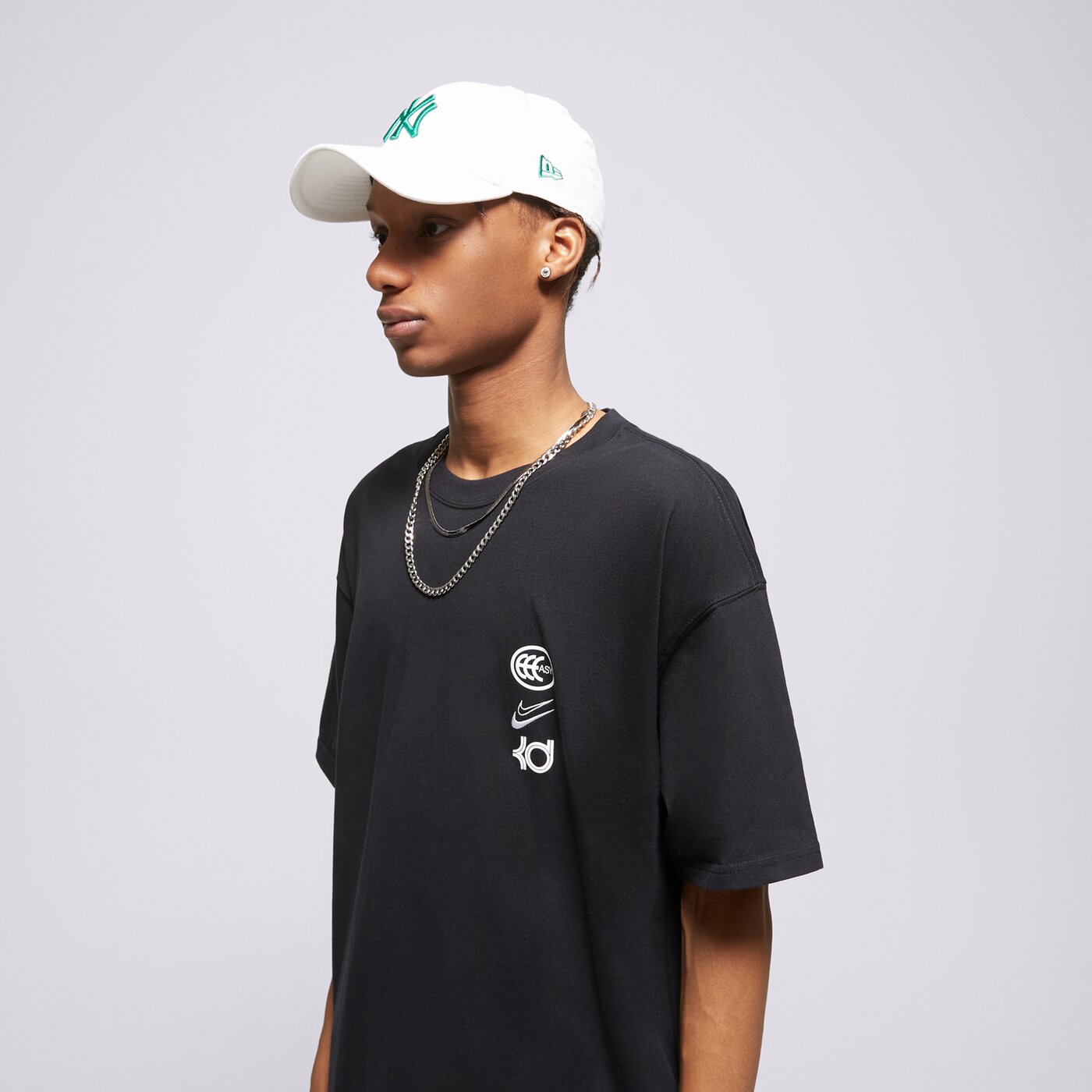 NIKE TRIČKO KD M NK TEE M90 SU23 NBA FD0060-010 | farba čierna | Módne Tričká. Muži Oblečenie ...