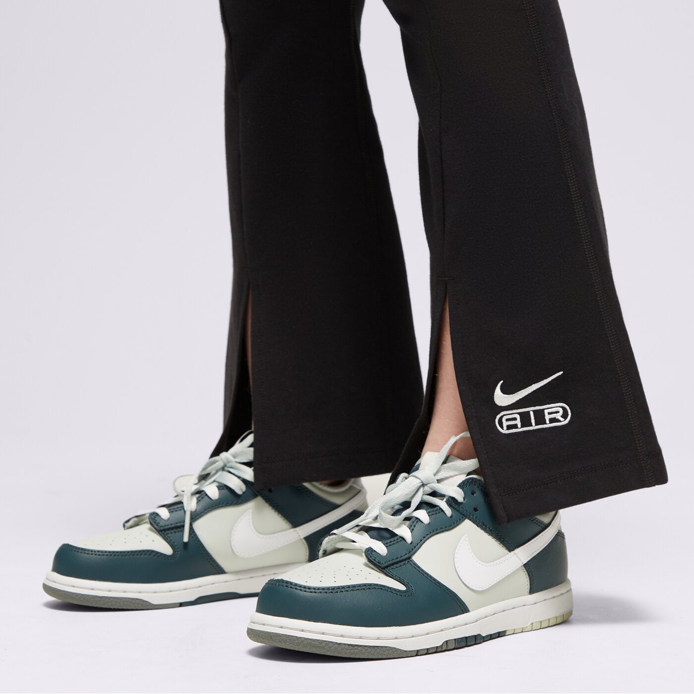 NIKE NOHAVICE G NSW AIR HR TGHT FLARE GIRL FN8623-010 | farba čierna ...