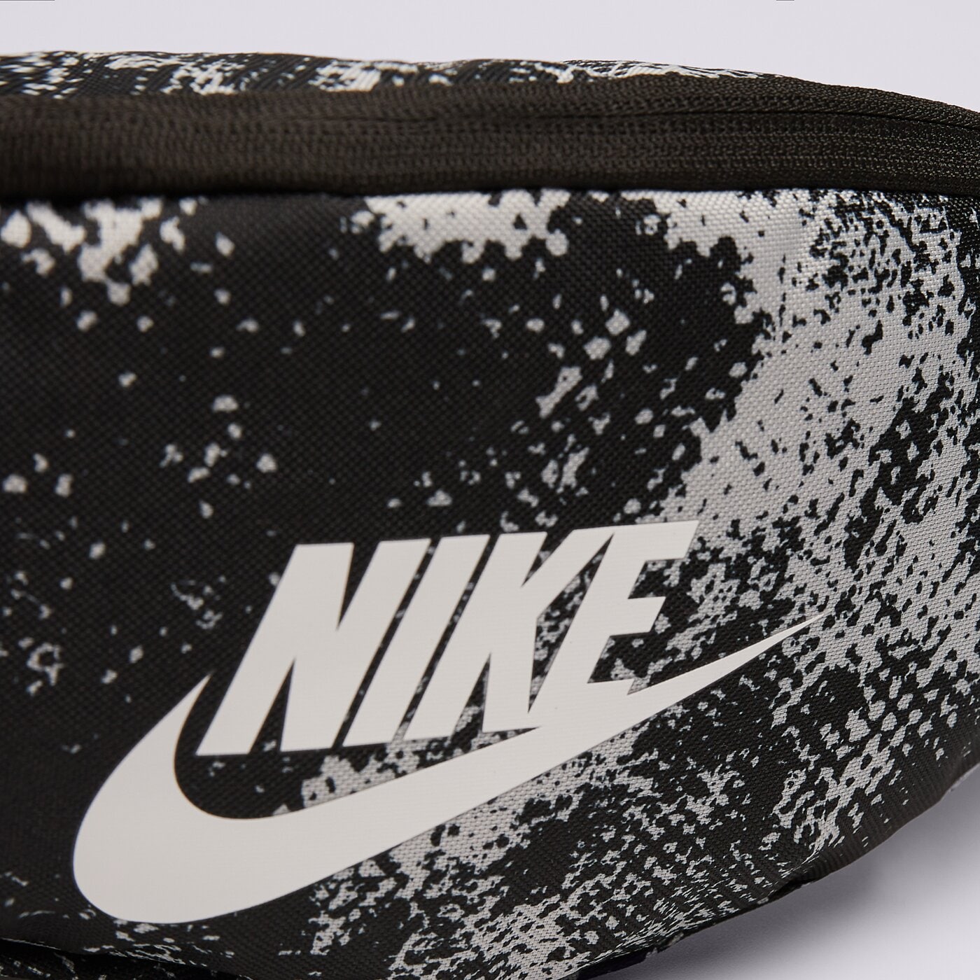 NIKE TAŠKAHRITG WSTPCK-RORSCHACH FN0890-100 | farba čierna | Módne ...