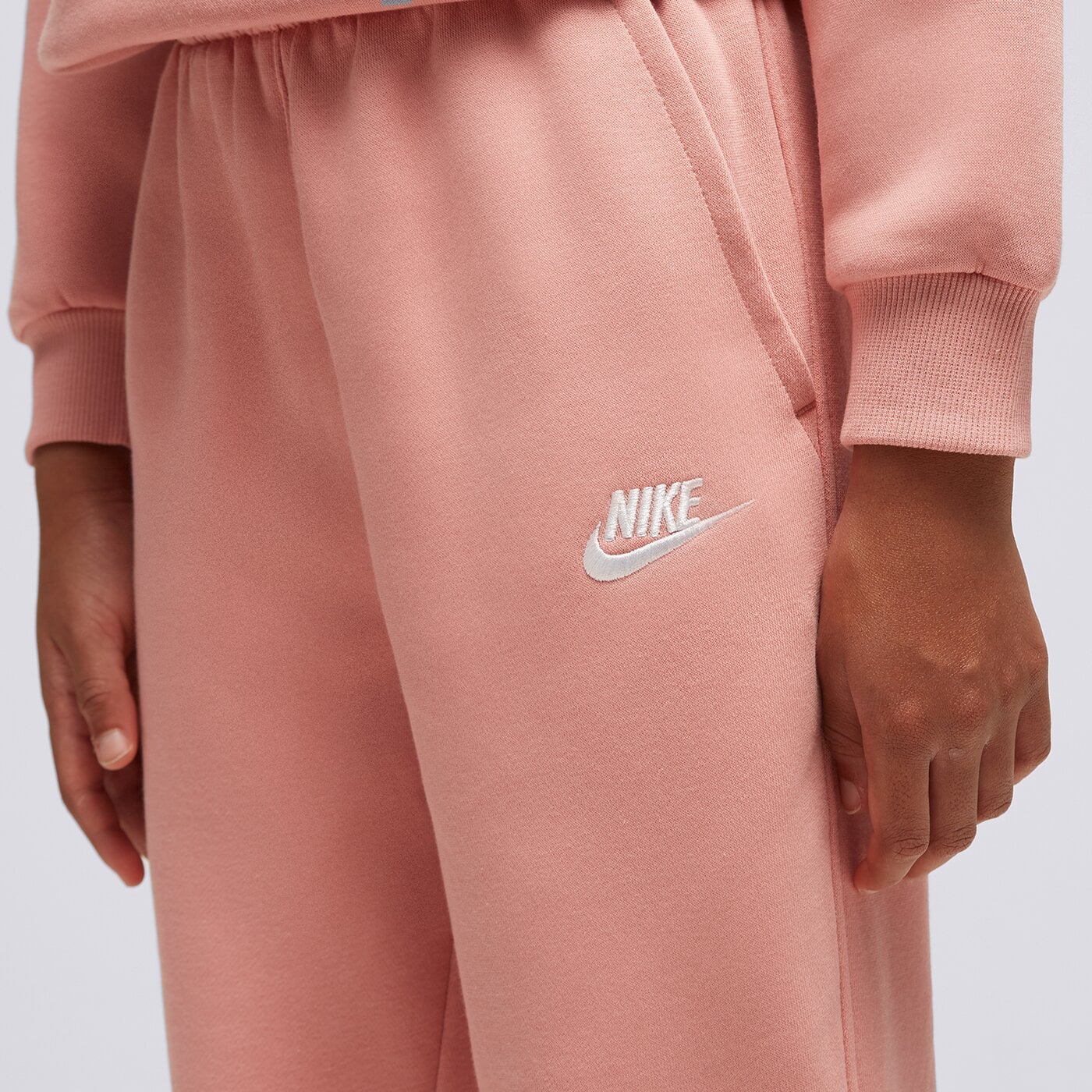 NIKE NOHAVICE G NSW CLUB FLC HR FTD GIRL FD2921-618 | farba RUŽOVÁ | Módne Nohavice. Deti ...