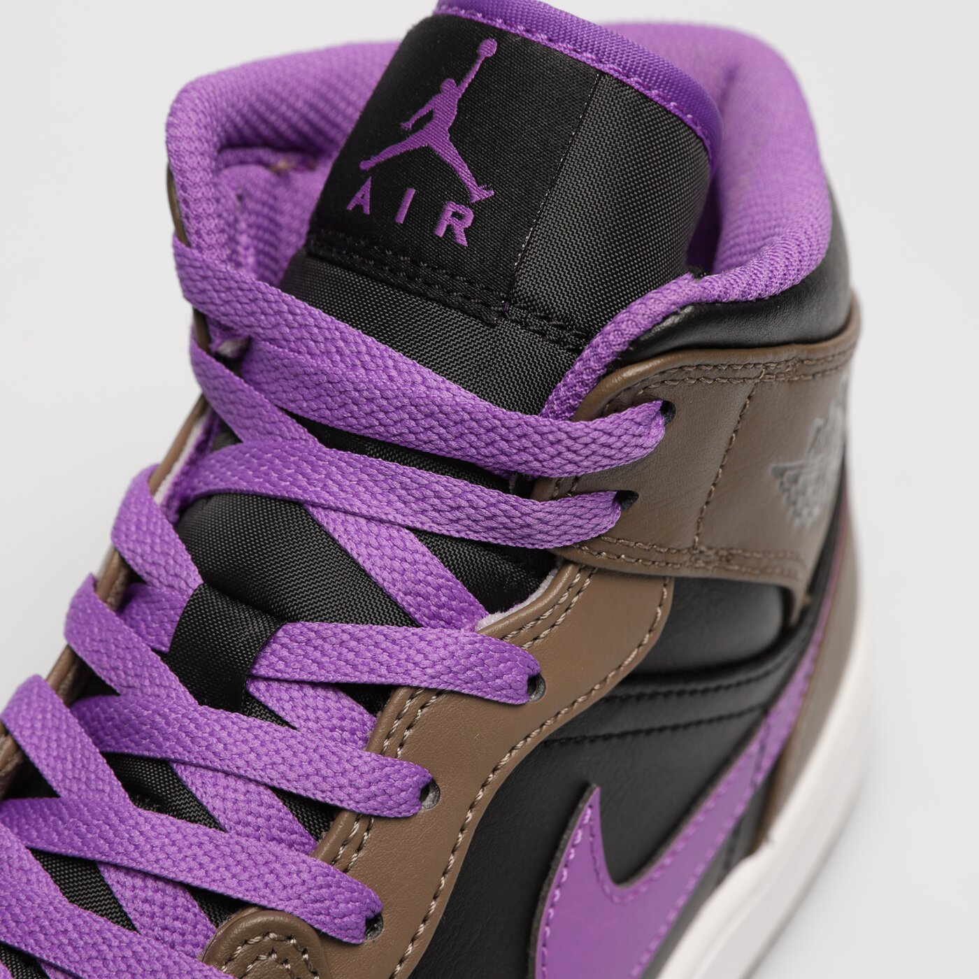 AIR JORDAN 1 MID DQ8426-215 | farba čierna | Módne Tenisky. Muži Obuv ...