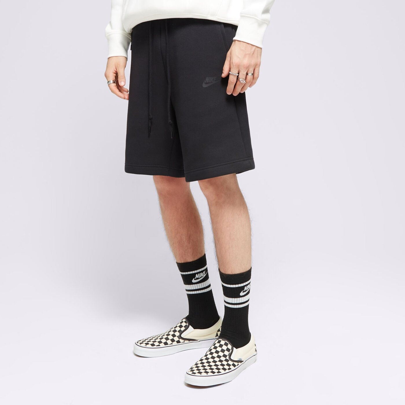 NIKE ŠORTKY SPORTWEAR TECH FLEECE SHORTS FB8171-010 | farba čierna ...