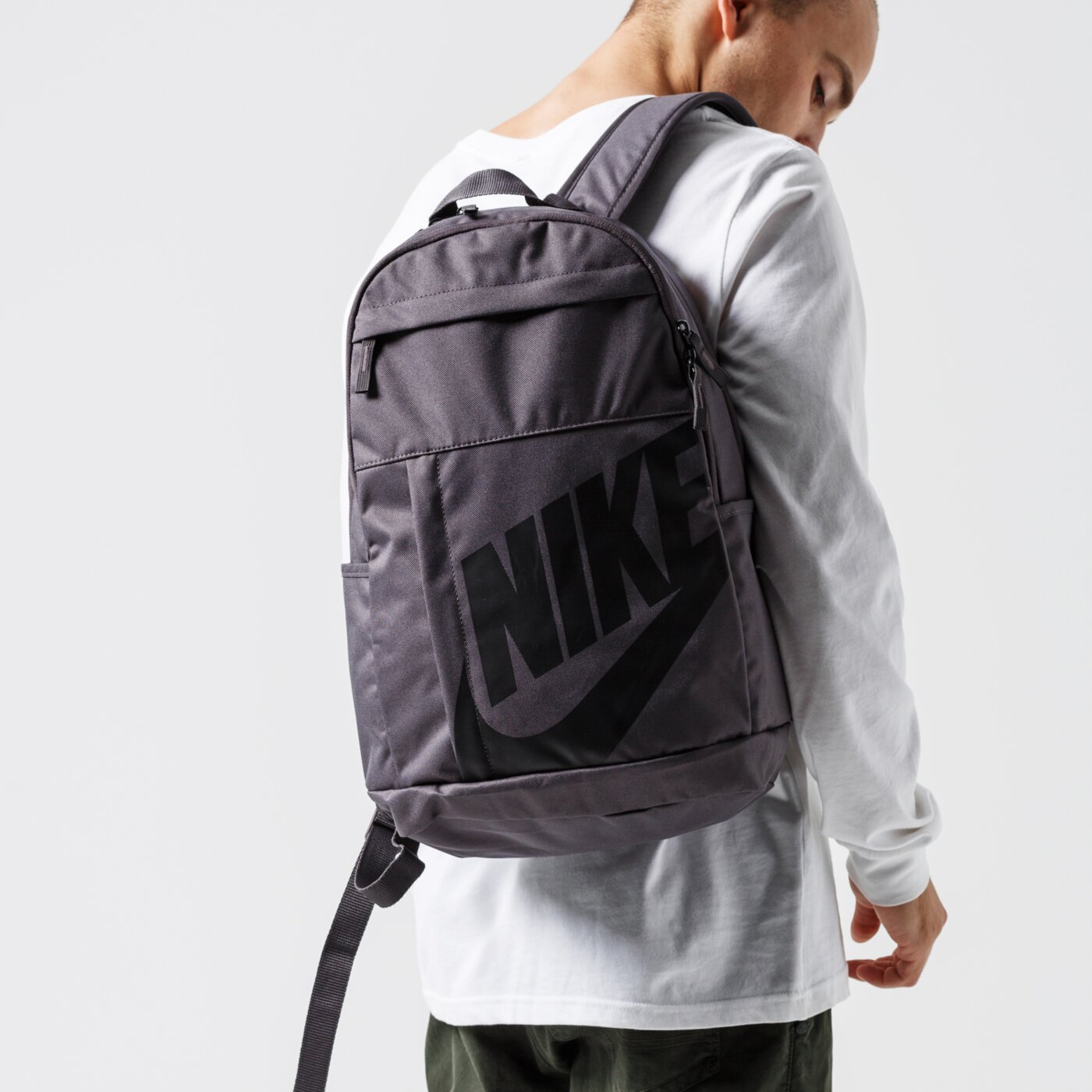 NIKE RUKSAK ELEMENTAL 2.0 BA5876-083 | farba SIVÁ | Módne Ruksaky. Ženy ...