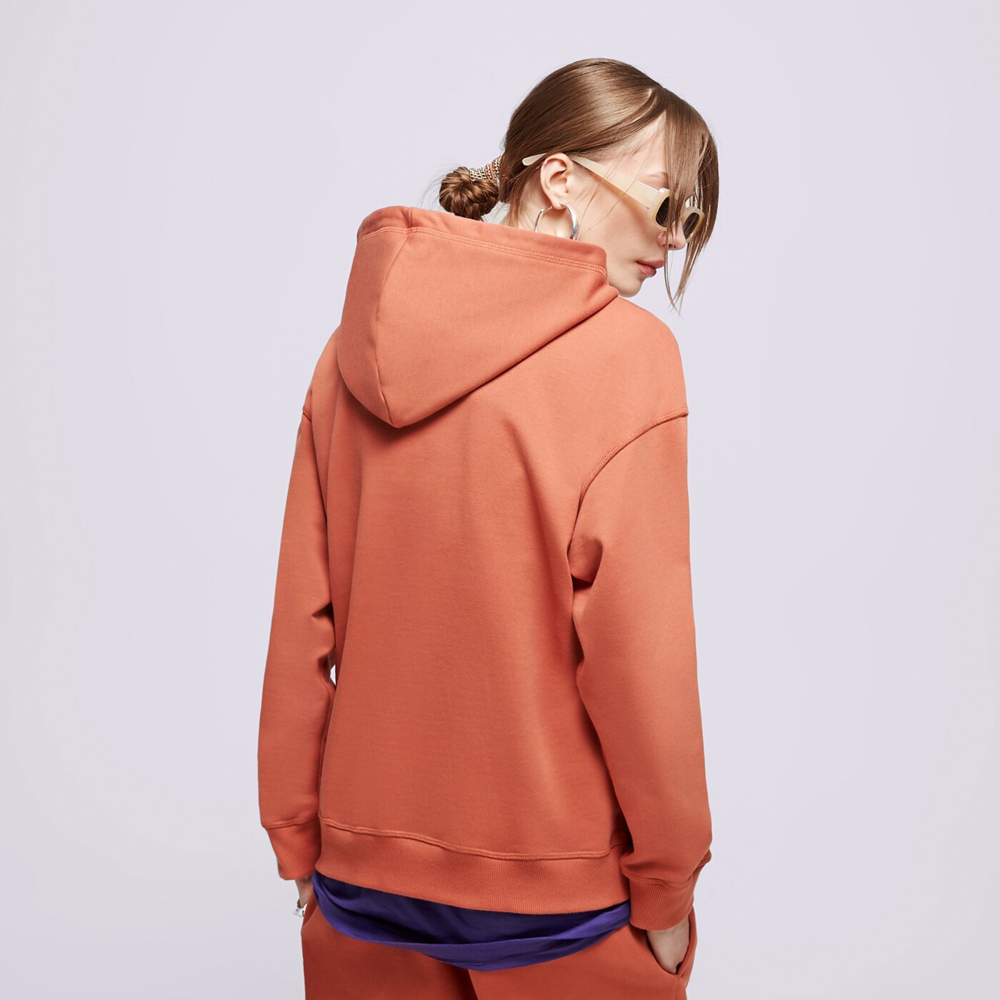 NEW BALANCE MIKINA S KAPUCŇOU NB ATHLETICS HOODIE WT23554MHY | farba ...